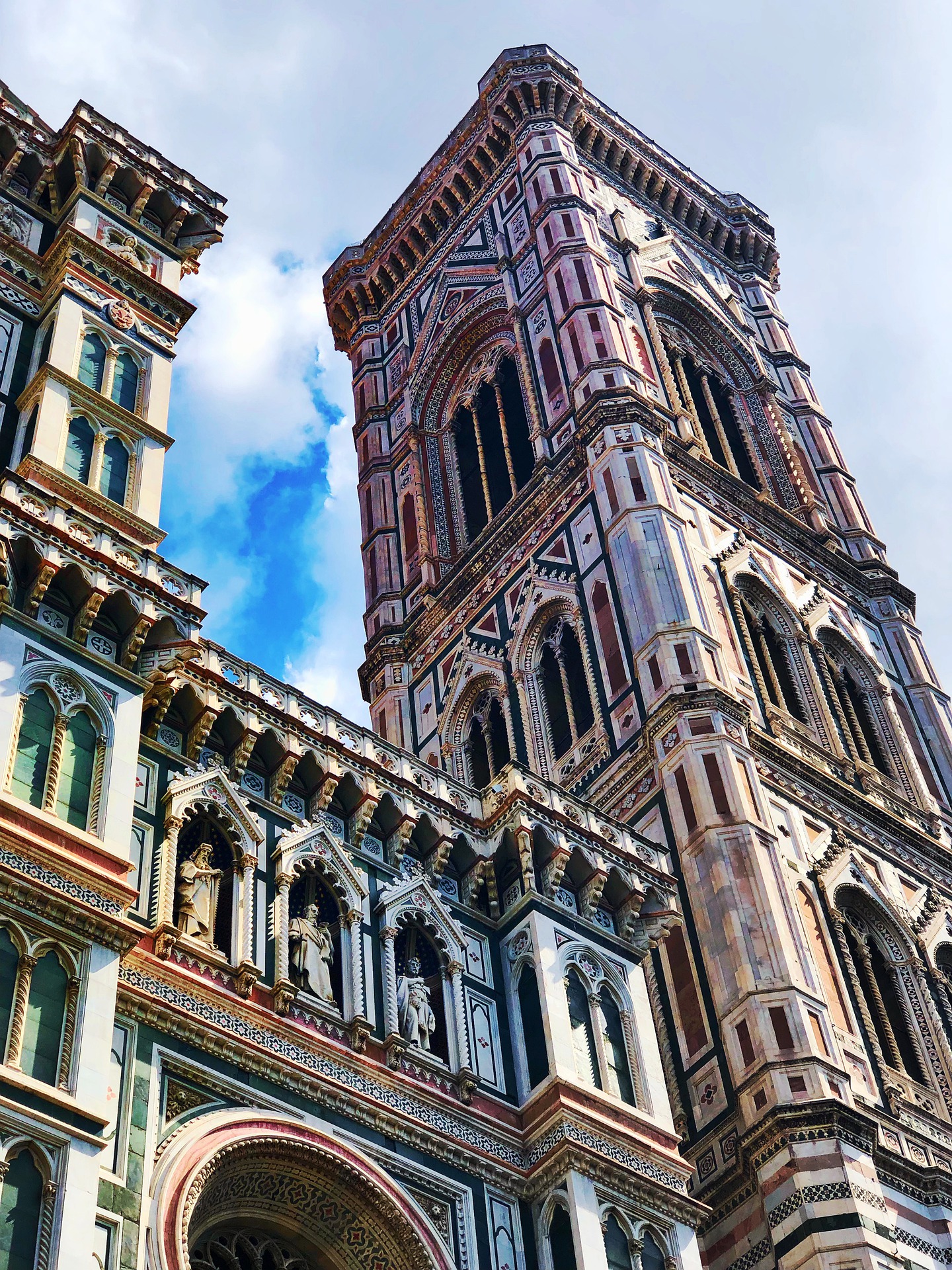 Vol Lyon Florence à partir de 147€ A/R : billet d'avion Lyon-Florence ...